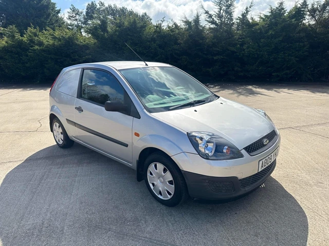 2009 09 FORD Fiesta 1.4 TDCI Duratorq Van £1,995.00 - PicClick UK