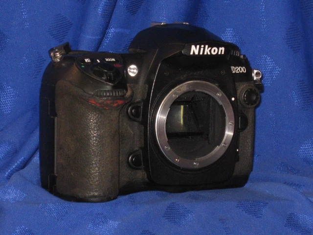 NIKON D200 GEHÄUSE DIGITALKAMERA #8014072**BESCHREIBUNG LESEN** EUR 17 ...