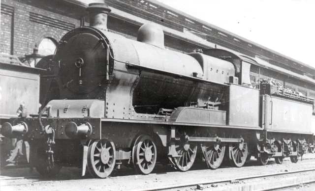 EX LNWR 4-6-0 No 8833 at DERBY MPD c1932/4 R/PHOTO SEE SCAN £1.50 ...