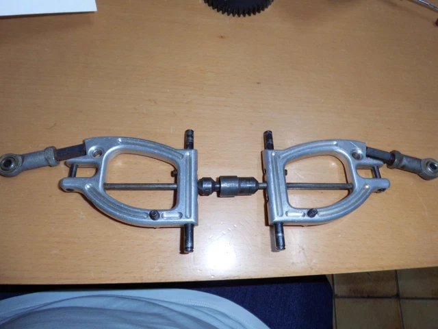 ***FG MODELLSPORT Alloy Lower Front Suspension Arms, Upgrades!*** £65. ...