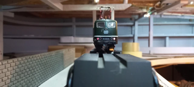 ROCO HO E-LOK BR151 mit Selektrix Gleichstrom Decoder in grün mit 13 ...