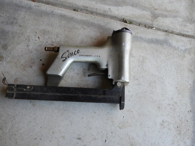 SENCO STAPLE GUN $100.00 - PicClick AU