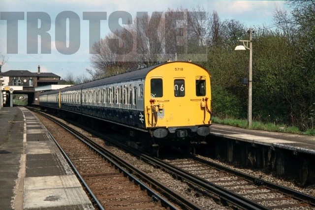 35MM SLIDE BR British Rail Electric EMU Class 416 5718 Woodside 1983 ...