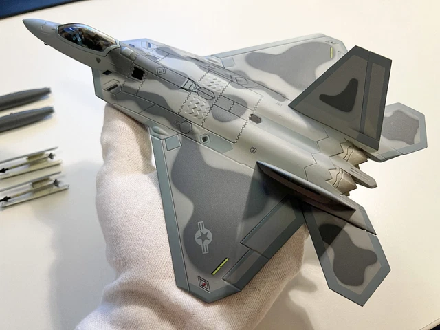 F-22 RAPTOR 05-4098 95TH FS Operation Atlantic Resolve 1:72 Hobby ...