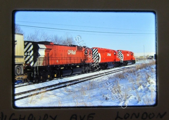ORIGINAL '81 KODACHROME Slide CP Canadian Pacific 4744-5997-5998 action 36F16 EUR 5,54 - PicClick DE