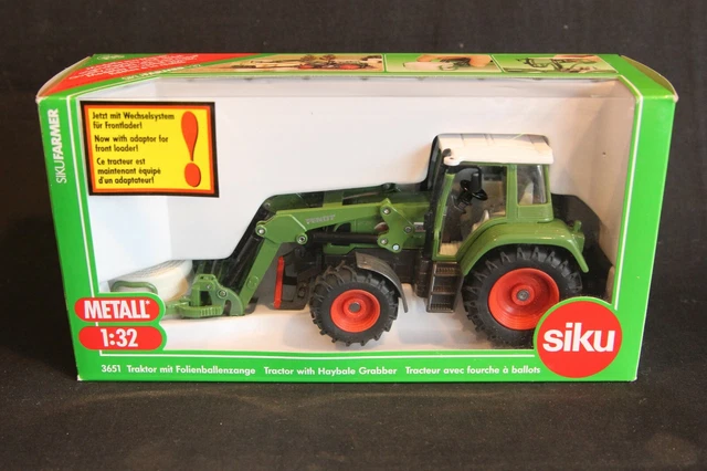 SIKU FENDT FARMER 409 Vario Tractor with Haybale Grabber 1:32 #3651 (J ...
