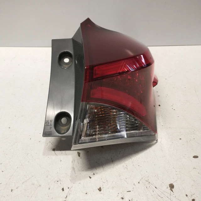 TOYOTA COROLLA HATCHBACK Tail Light Right Hand Side ZRE182R 2015 2016 ...