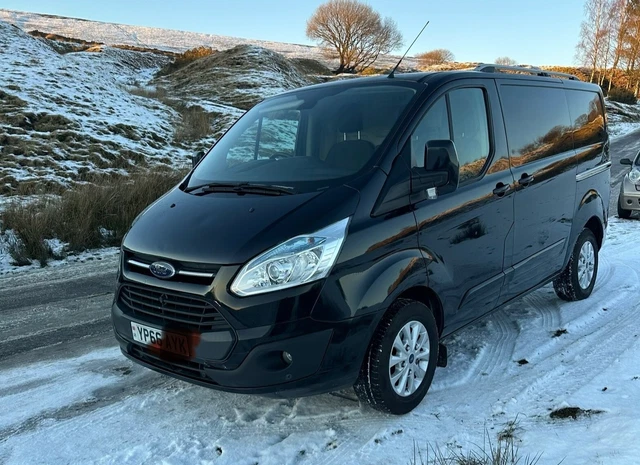 2016 66 REG FORD TRANSIT CUSTOM 2.2 TDCi 125ps Low miles trend Van NO ...