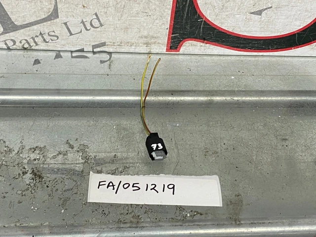 GENUINE MERCEDES BENZ Engine Wiring Loom Harness Plug Connector 968339 ...