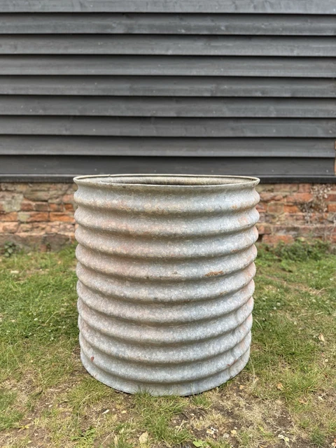 VINTAGE GALVANISED CORRUGATED Tank Planter Round Garden Trough Olive ...