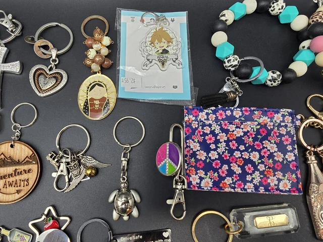 LOT OF 119 Cute Girly Fun Keychains Misc Mixed Styles Unique ...