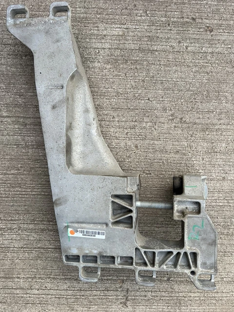 RANGE ROVER VELAR Gearbox Mount! £200.00 - PicClick UK