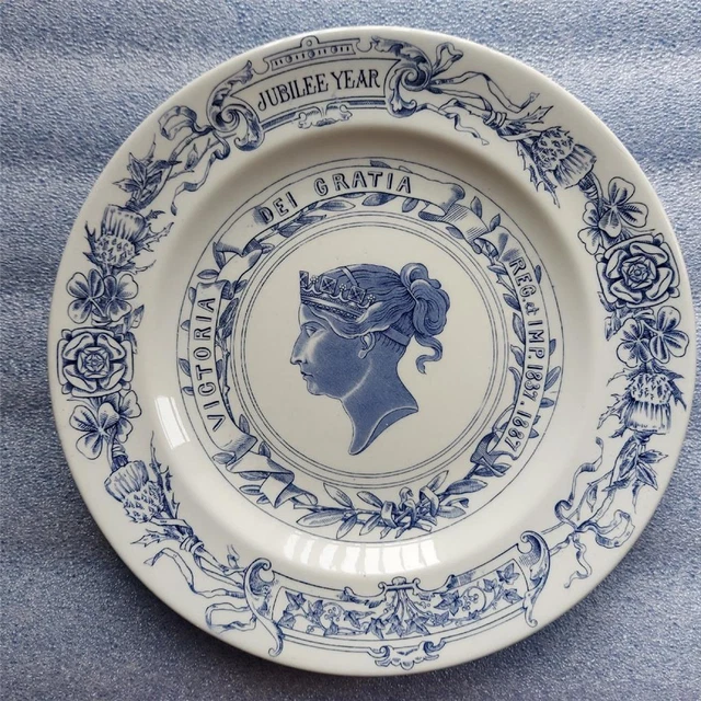 ROYAL WORCESTER QUEEN VICTORIA Golden Jubilee 1887 Blue white wall ...