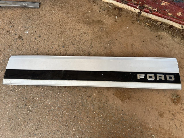 FINISH PANEL 92-96 Ford F150 F250 F350 Tailgate Alloy TRIM PANEL Black ...