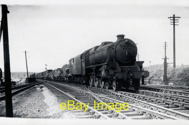 PHOTO 6X4 RAILWAY Steam 45242 Goods Train LMS Penrith c1947 £4.00 ...