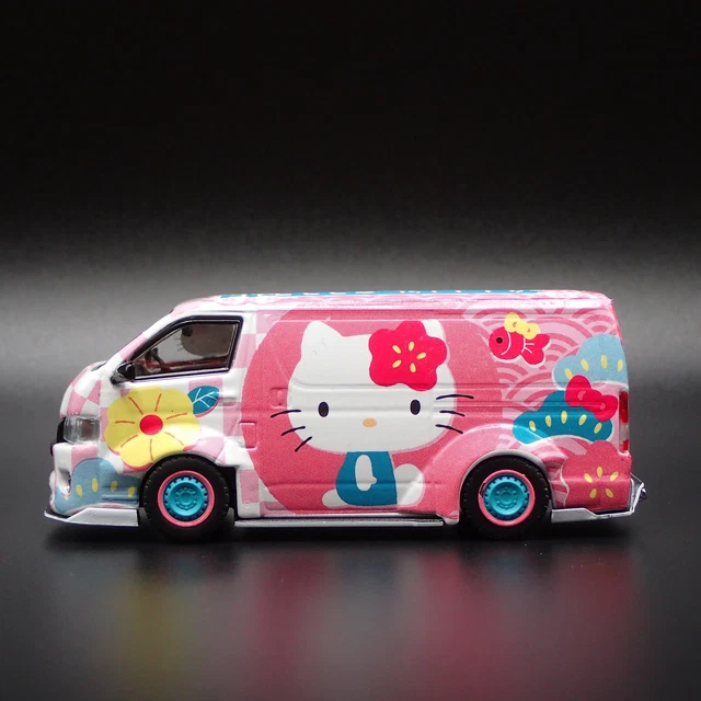 TOYOTA HIACE WIDEBODY Hello Kitty Sanrio 1/64 Scale Diorama Diecast ...