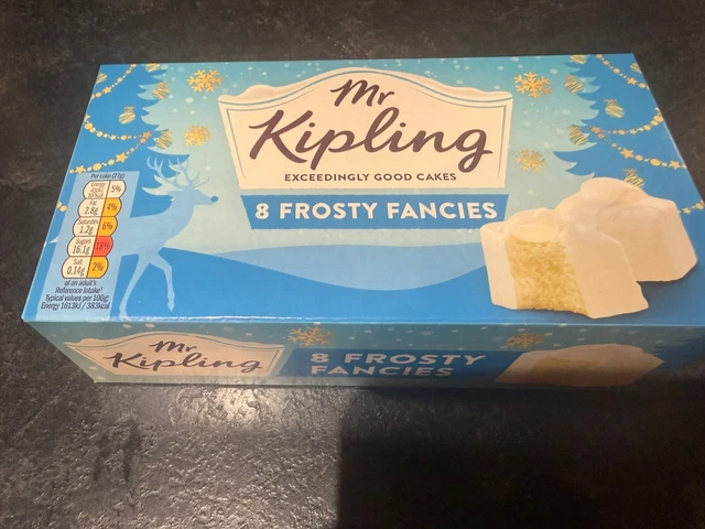 MR KIPLING EXTREMELY Good Cakes 8 Festive Frosty Fancies Christmas ...