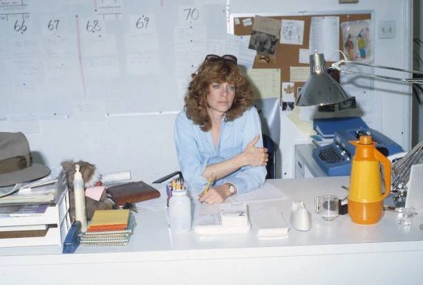 WRITER PRODUCER SUSAN Harris poses for a portrait in c1980 in LA Old ...