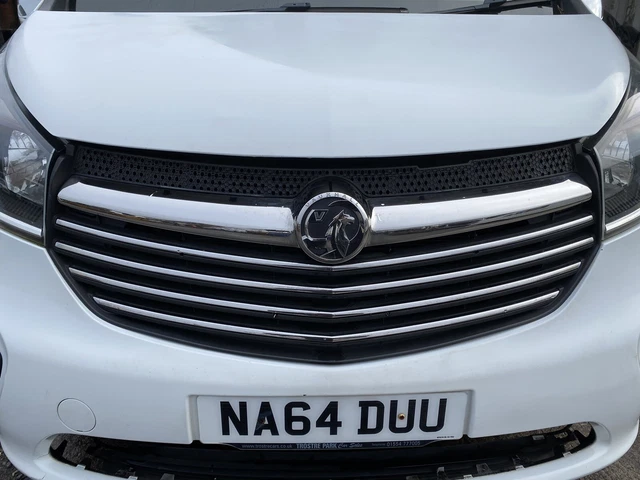 VAUXHALL VIVARO MK2 Front Grille With Badge 2016 £129.99 - PicClick UK