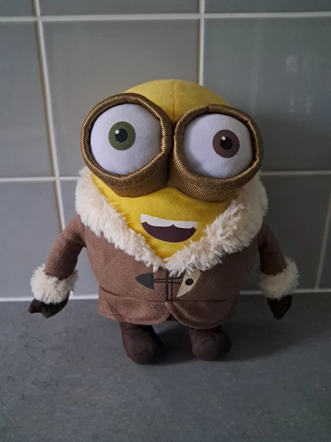 MINION DESPICABLE ME Eskimo Bob Plush 27cm. £7.54 - PicClick UK