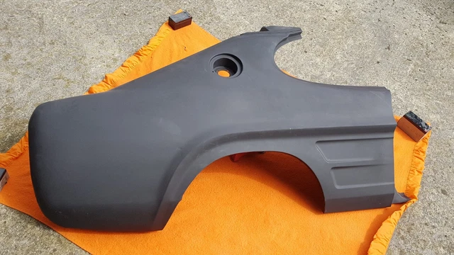 FORD CAPRI MK1 3000 Gxl Rs3100 2000Gt Nos Gen Ford Offside Rear Wing ...