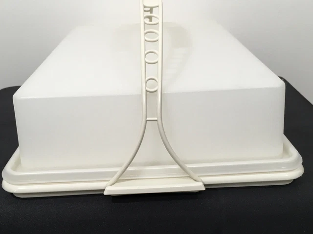 VINTAGE TUPPERWARE 9X13 Rectangular Sheet Cake Carrier w/ Handle #622 ...