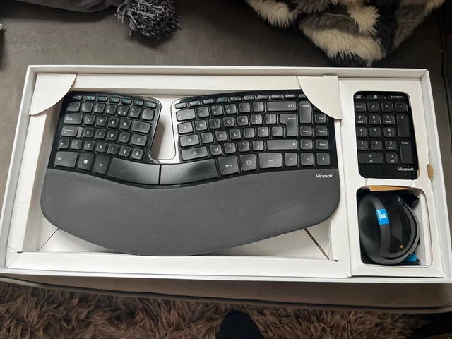 MICROSOFT SCULPT ERGONOMIC Desktop Wireless Keyboard Set £35.00 ...