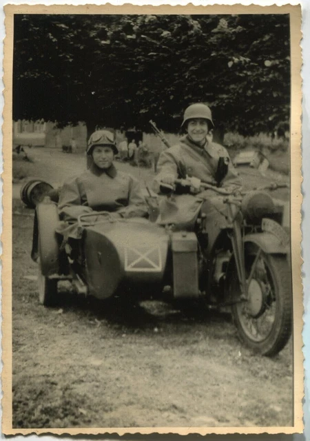 GERMAN WWII PHOTO: Wehrmacht Soldiers On Motorcycle With Sidecar EUR 9 ...