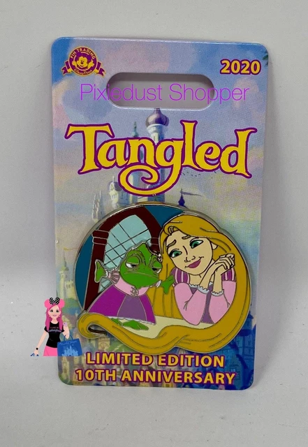 DISNEY TANGLED 10TH Anniversary Pascal & Rapunzel Pin-Limited Edition £ ...