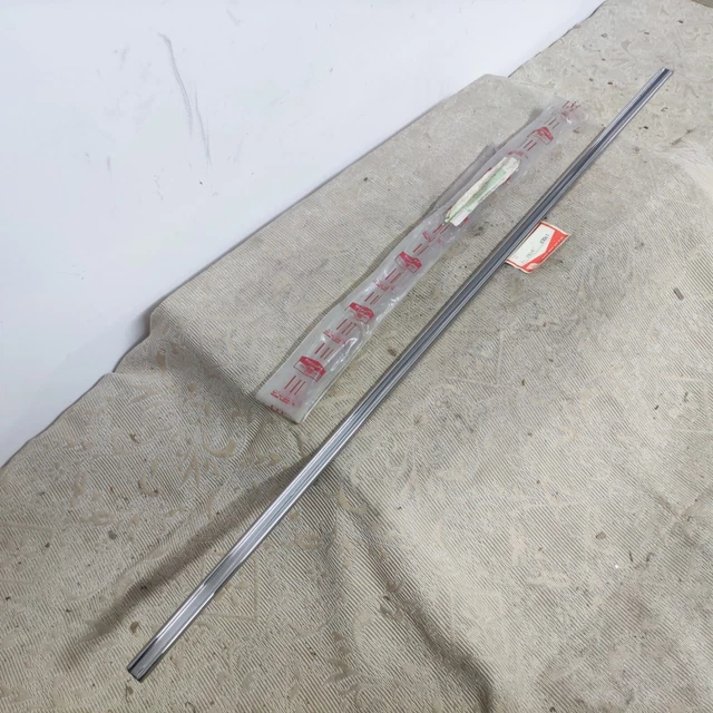 NOS GENUINE TOYOTA トヨタ Rear Door Outside Moulding Rh Crown Rs40 L ...