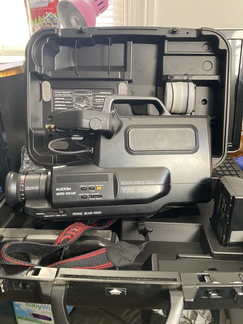 VINTAGE SEARS ROEBUCK Solid State VHS Movie Camera W/case Untested £3. ...