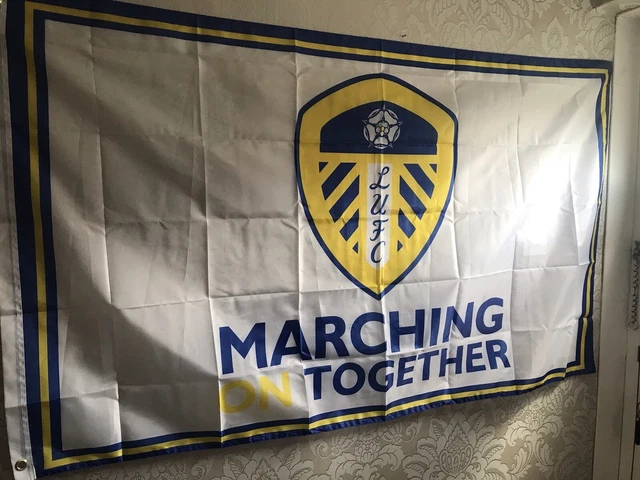 LEEDS UNITED FLAG Marching On Together 5ftx3ft new £8.99 - PicClick UK