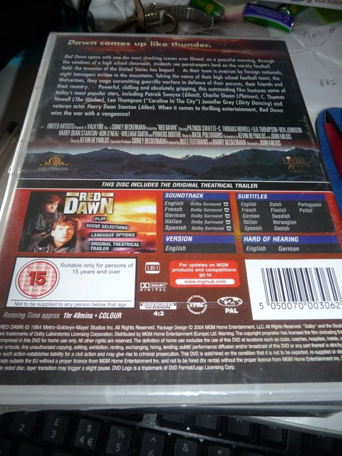 RED DAWN REGION 2 DVD, Patrick Swayze, Charlie Sheen EUR 8,28 - PicClick IT