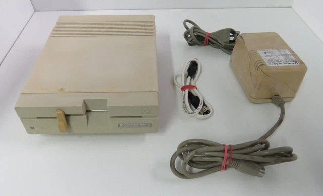 COMMODORE 1541-II - Floppy Disk Drive + Power Supply + Serial Cable ...