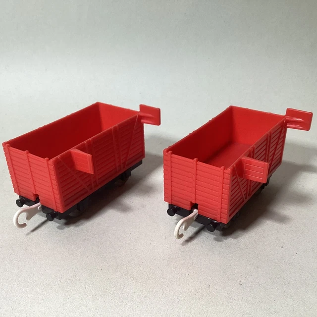 TOMY RED TRUCKS x 2 Trackmaster Thomas The Tank Engine Train £15.33 ...