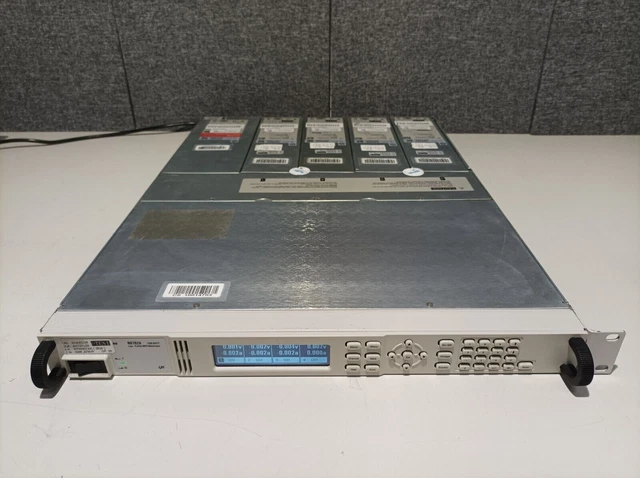 AGILENT N6702A, SYSTÈME d'alimentation modulaire, 1 200 W, avec modules ...