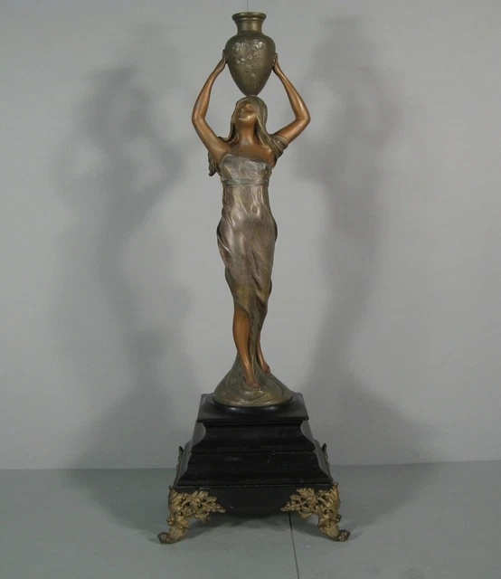 LA PORTEUSE D'EAU Femme Fleur Sculpture Régule Signé Fugère EUR 259,00 ...