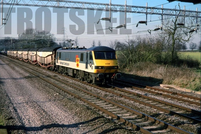 35MM SLIDE BR British Rail Electric Loco Class 90 90135 Easenhall 1995 ...