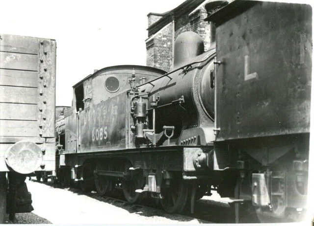 RAILWAY PHOTO LNER 2-4-2T No 8085 at Norwich 1936 by Casserley £1.45 ...