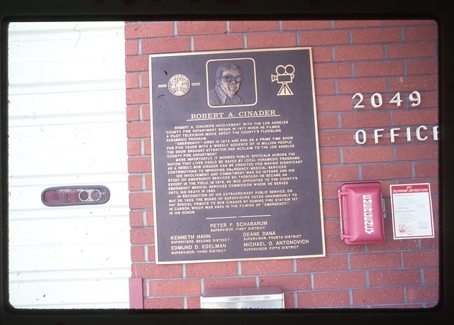 FIRE APPARATUS SLIDE 1991 LACFD Robert Cinader Plaque Creator TV ...