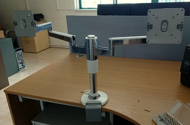 HUMANSCALE DUAL MONITOR Arm Desk Mount Stand with 2 Vesa plates and ...