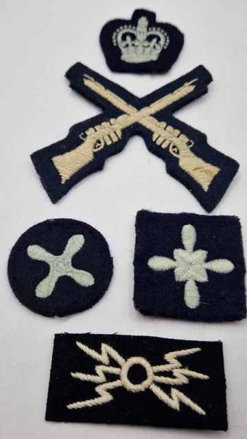 VINTAGE ORIGINAL RAF Rank / Trade Badge Collection Embroidered Cloth ...