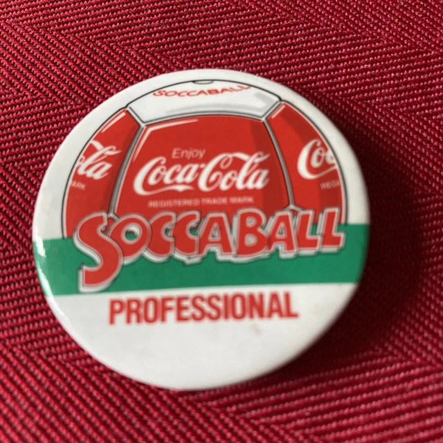 VINTAGE SOCCABALL COCA Cola Badge £8.00 - PicClick UK