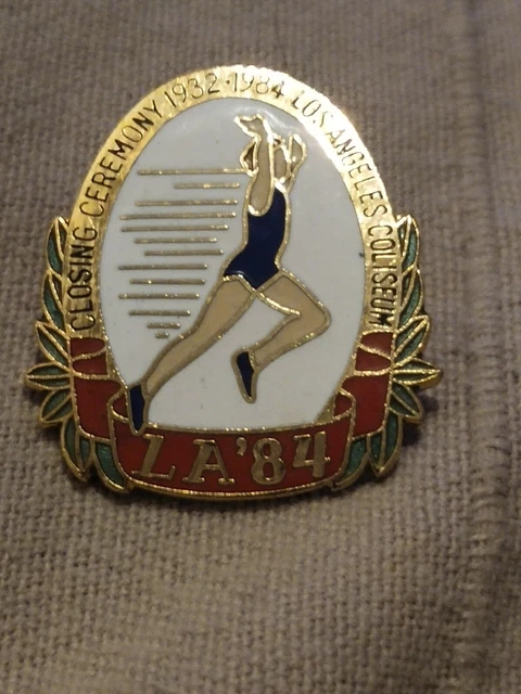 PIN'S RARE..J.O. CLOSING Ceremony 1932-1984..LOS ANGELES COLISEUM.Série ...