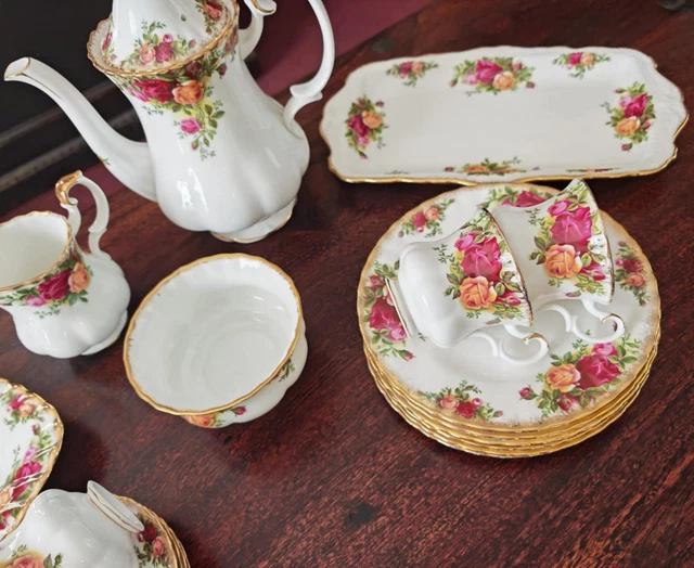 VINTAGE ROYAL ALBERT Old Country Roses Bone China Coffee Set £57.92 ...