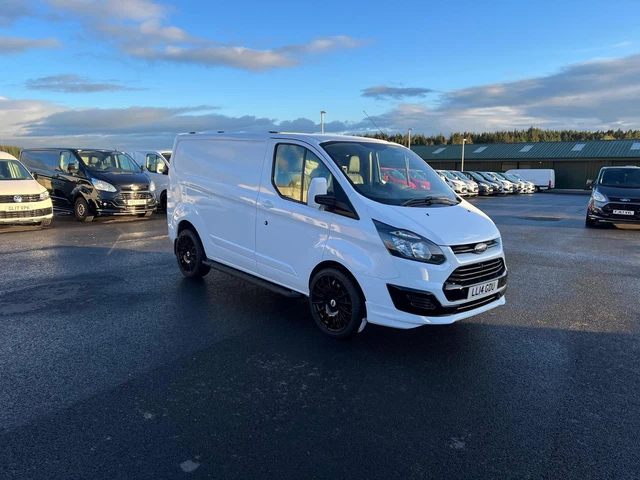 FORD TRANSIT CUSTOM Sport Swb 2.2 Tdci 170 Sport Van White ***Vat ...