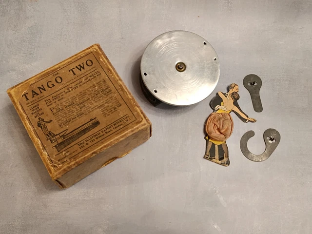 VINTAGE TANGO TWO Dancing Art Deco Gramophone Turntable Toy /Hastings ...