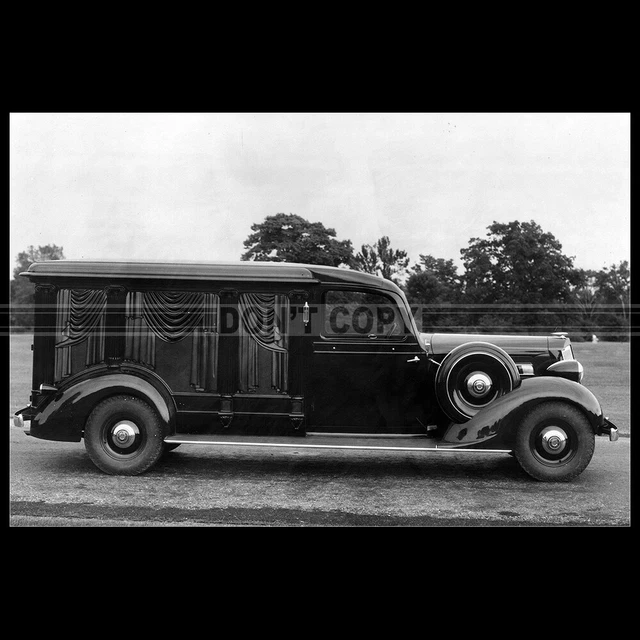 PHOTO A.031312 CUNNINGHAM 8 COLUMN HEARSE CAR PACKARD 120 CHASSIS 1935 ...