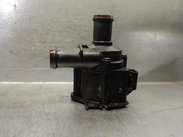 8K0819147A POMPE À eau pour AUDI A4 2.0 TDI 2004 4851118 EUR 61,64 ...