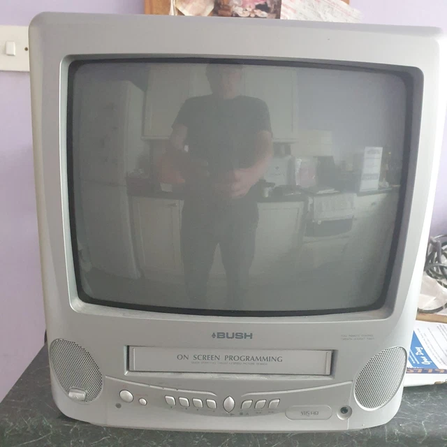BUSH BTV18SIL/VA 14& Inch CRT TV VCR VHS Video Retro Gaming Television CRT £99.99 - PicClick UK